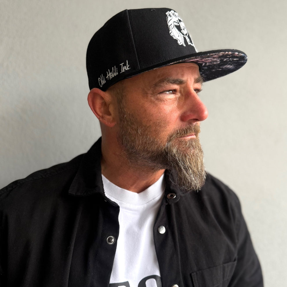 LIMITED EDITION Olli_Holli_Ink x Capiche La Catrina Snapback - Black ...